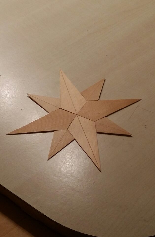 Intarsienarbeit im Kajüttisch • KlabauterKiste